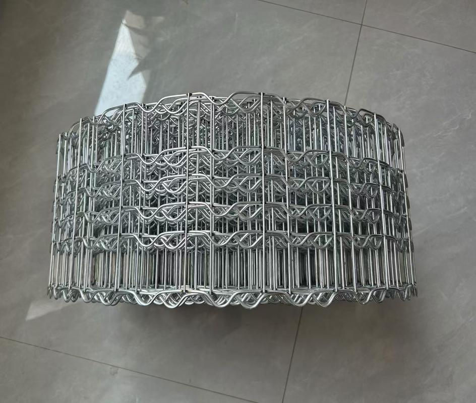 Gas And Oil Pipeline Reinforced Galvanized Steel Mesh Width 190.5 MM ...