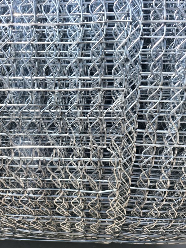 6Lines Welded Galvanized Pipeline Coating Mesh 2.3mm 2.7mm For Subsea ...